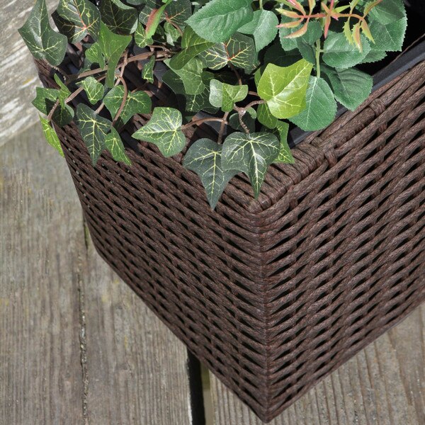 Grapevine Resin Wicker Planter with Trellis, Multi-tone Brown